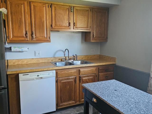 415 Meadow Lane