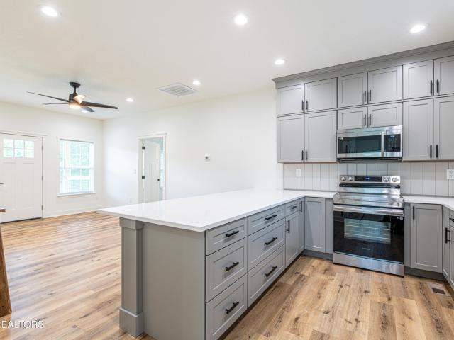 415 Meadow View Drive