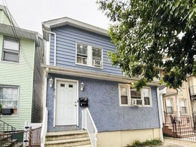 415 N 7th St, Newark, NJ 07107
