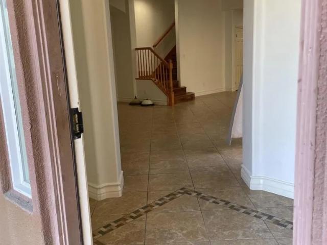 415 N Cedros