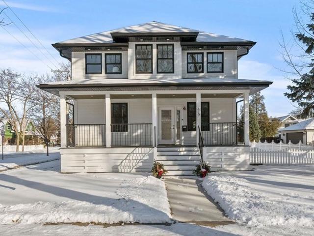 415 N Haddow Ave, Arlington Heights, IL 60004