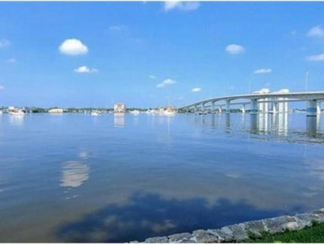 415 N Halifax Ave Apt 303, Daytona Beach, FL 32118