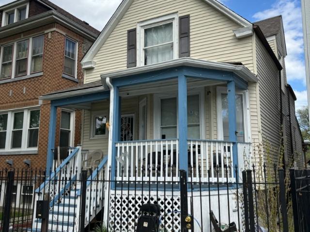 415 N Lawler Avenue