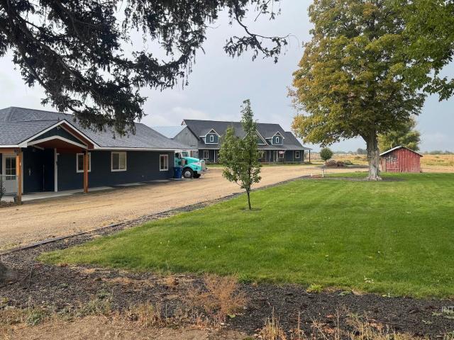 415 N Locust Grove Road