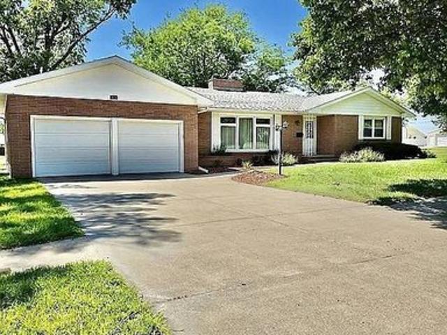 415 N Main St, Smith Center, KS 66967
