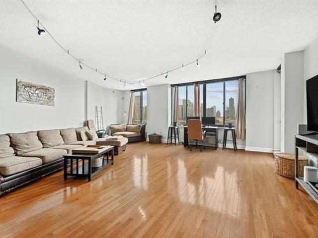 415 Newark St Unit# 7G, Hoboken, US, NJ