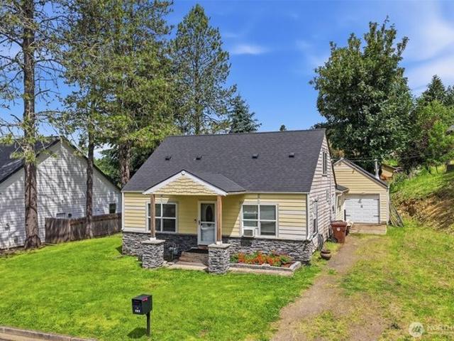 415 NE 39th Ave, Camas, WA 98607