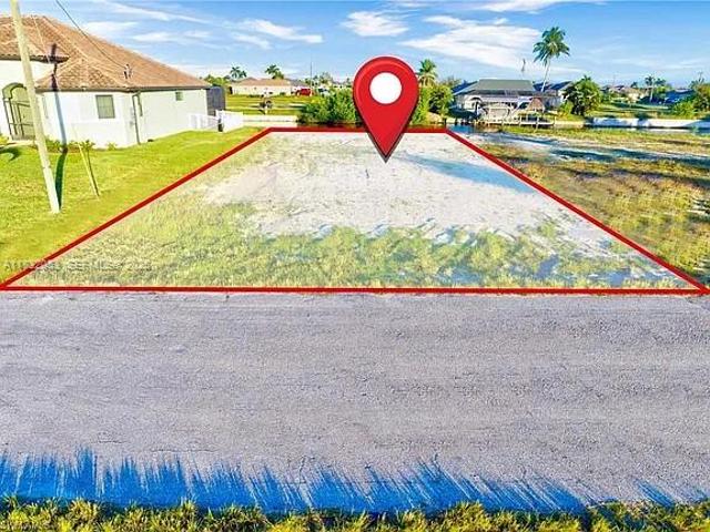 415 NW 35th Pl, Unit 20, Cape Coral, FL 33993 | MLS #A11832