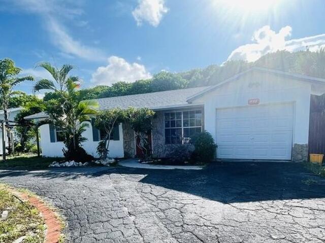 415 NW 7th Ct, Boynton Beach, FL 33426