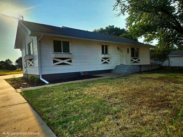415 S 4th St, Kiowa, KS 67070