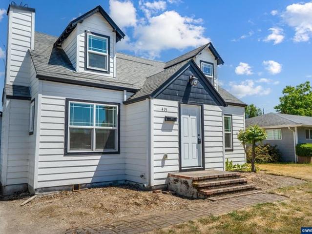 415 S 11th St # 1 2, Independence, OR 97351