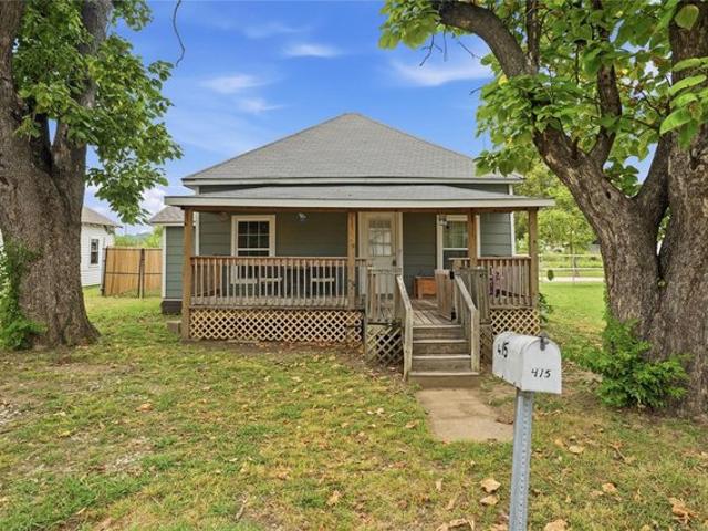 415 S Cherokee Ave, Claremore, OK 74017