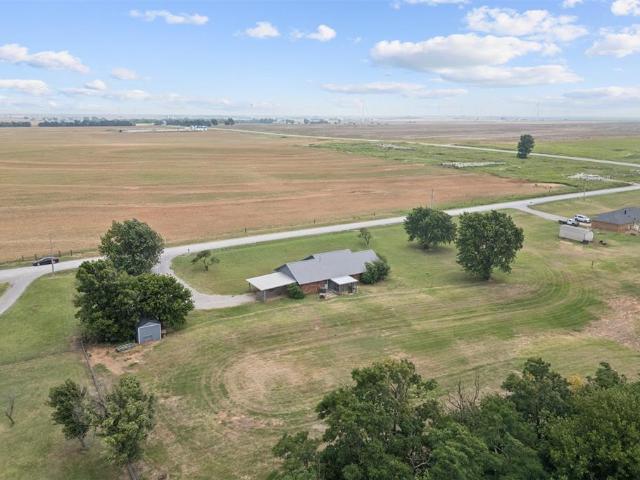 415 SE Chisholm Trail Road