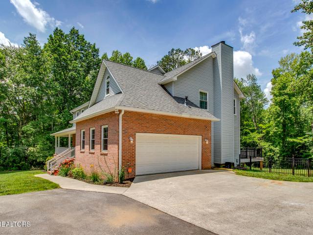 415 Shaw Ferry Lane