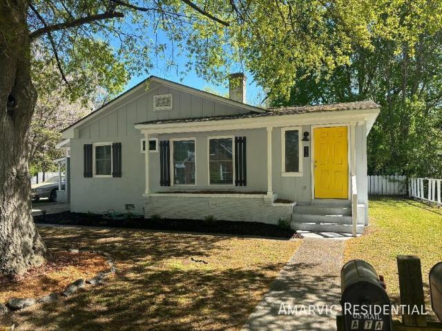 415 Singletary St SE, 4 beds, 2 full and 1 half baths