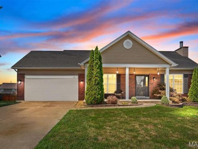 415 Spirit Dr, Lake Saint Louis, MO 63367