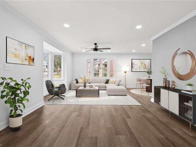 415 Spring Street