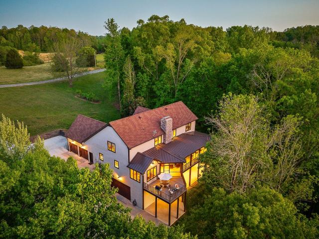 415 Summer Breeze Dr, Smithville, TN 37166 | MLS #3181