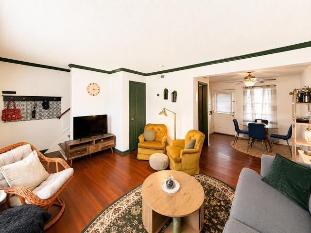 415 Parkdale Drive 6b