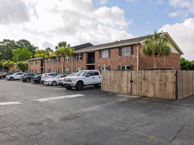 415 Parkdale Drive Apt 2f