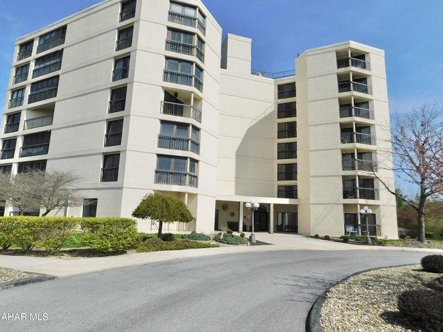 415 Parkview Ln, Altoona, PA 16601