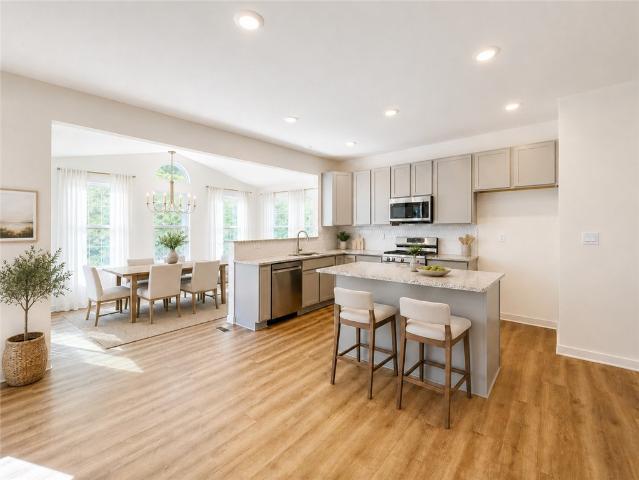 415 Pemberley Ct