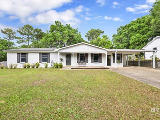 415 Rosa Ave, Fairhope, AL 36532