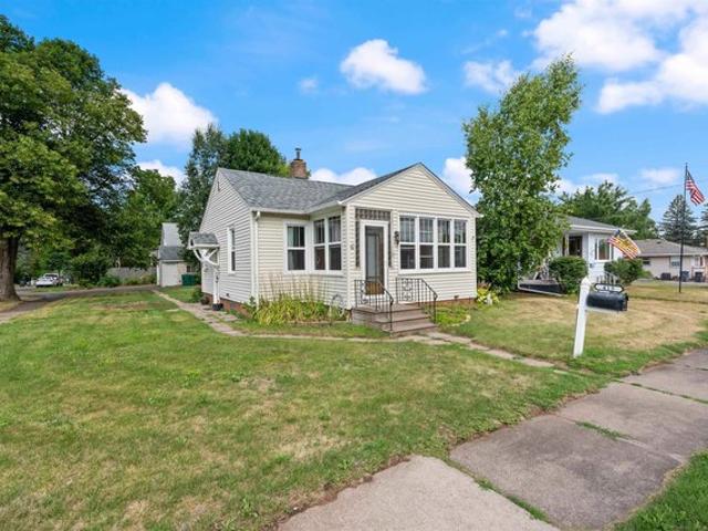 415 W McGonagle St, Duluth, MN 55808