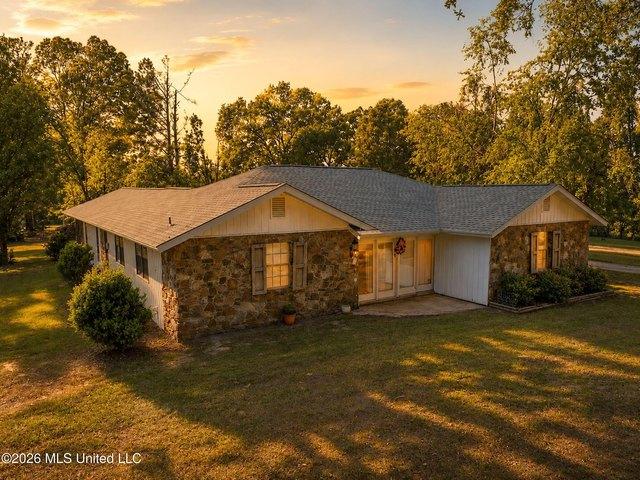 415 Woodland Rd, Batesville, MS 38606