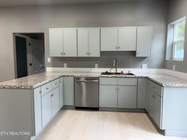 415 Woody Ave, Unit 415, Harriman, TN 37748 | MLS #1338 | Compass