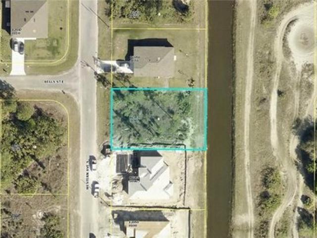 415 Western Ave S, Lehigh Acres, FL 33974