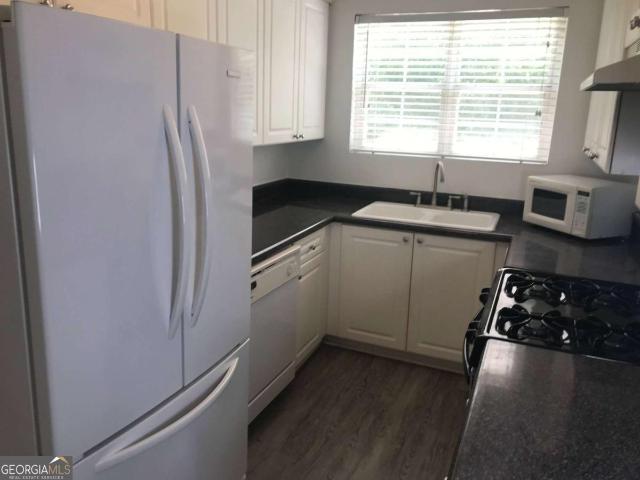 415 Willow Lane UNIT #2