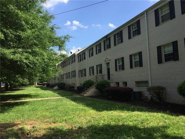 415 Willow Ln Apt 2, Decatur, GA 30030