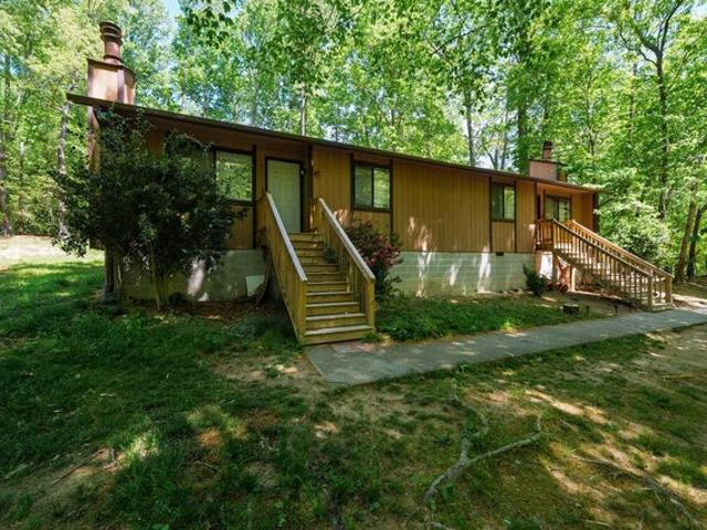 415 Tall Oaks Rd Unit A, Chapel Hill, NC 27516