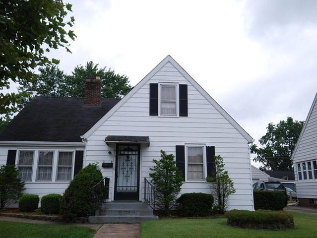 415 Thurman Ave, Michigan City, IN 46360