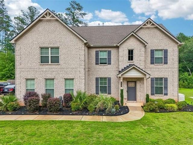 415 Traditions Ln, Hampton, GA 30228