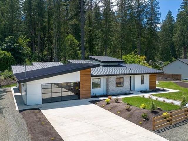 41640 SE Beaverdam St, Sandy, OR 97055