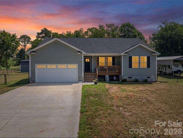 4164 S Olivers Cross Rd, Newton, NC 28658