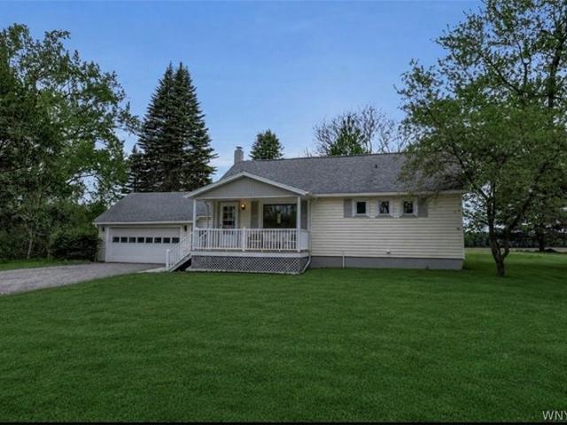 4164 Salt Works Rd, Medina, NY 14103