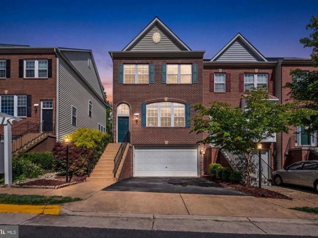 4165 Jeremy Grv, Fairfax, VA 22030