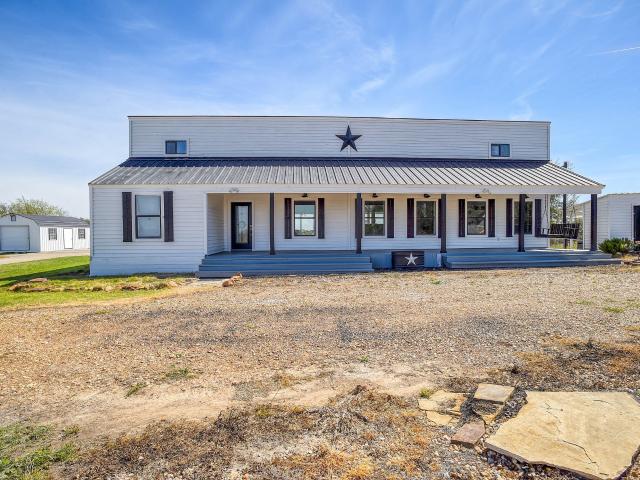 4165 Pin Oak Rd, Muldoon, TX 78949 | MLS #3224 | Compass