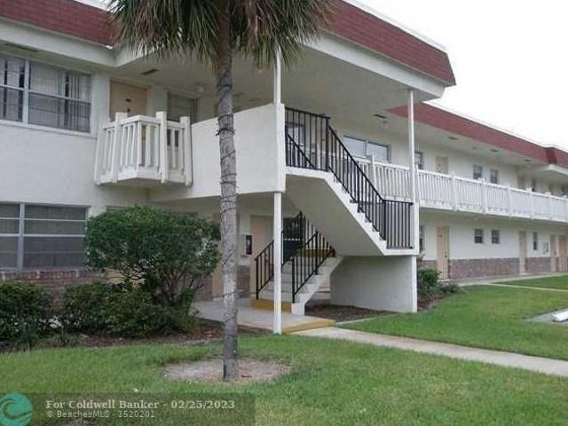 4165 SW 67th Ave Unit #104 B, Davie, FL 33314