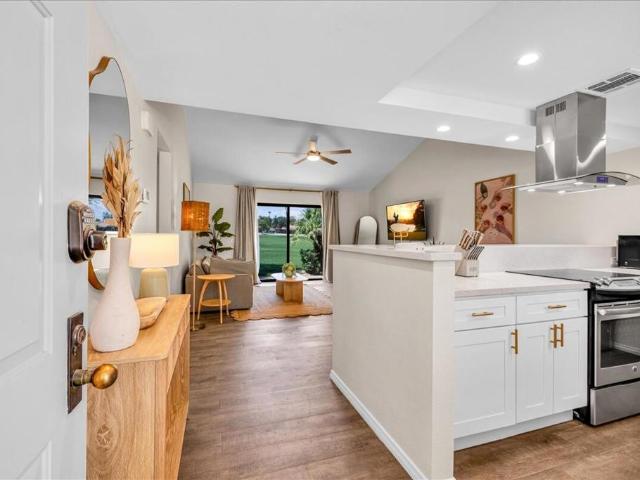 41661 Resorter Boulevard
