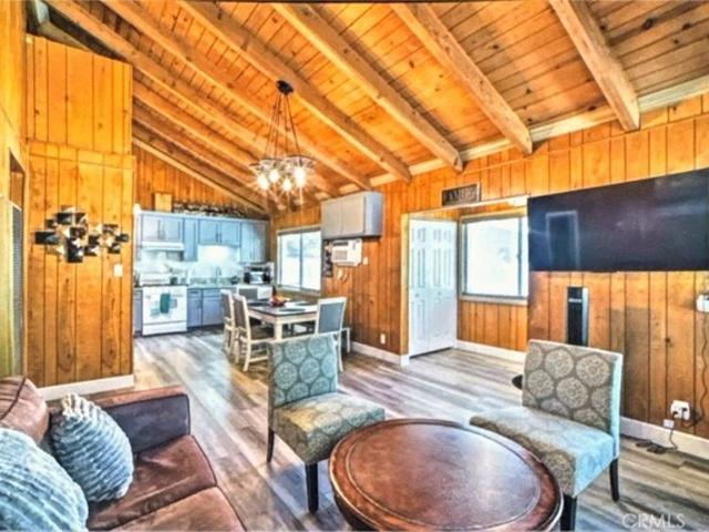 41667 Brownie Ln, Big Bear Lake, CA 92315