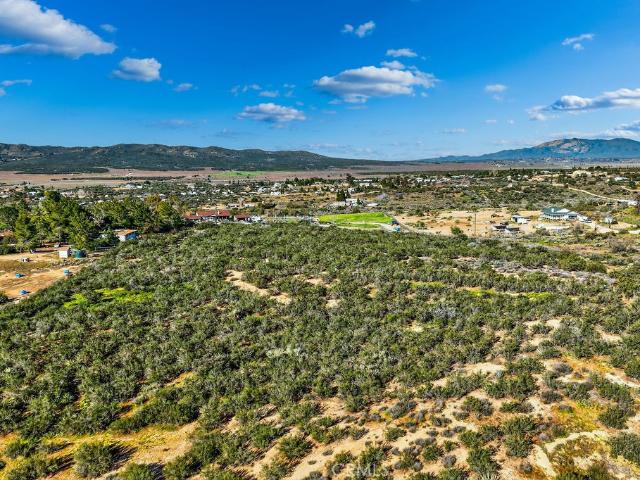 41670 Jay Dee Ln, Anza, CA 92539 | MLS #SW26033 | Compass