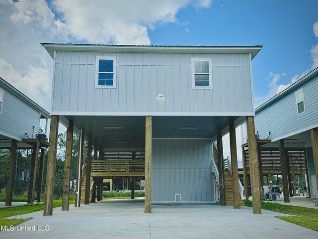 4167 Nineteenth St, Bay Saint Louis, MS 39520