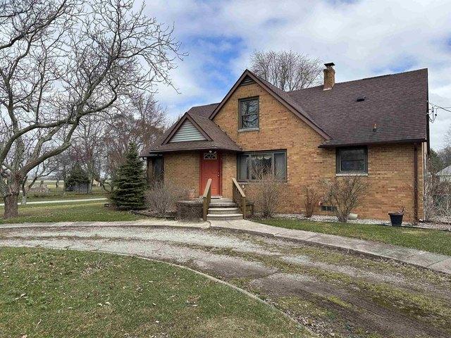 4167 S 4 Mile Rd, Bay City, MI 48706