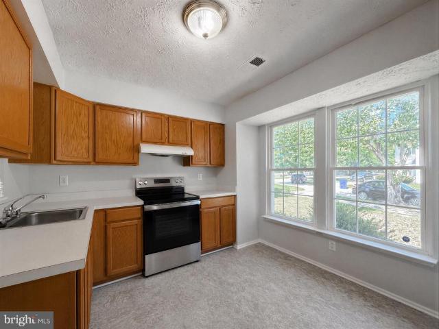 4160 Log Teal Drive