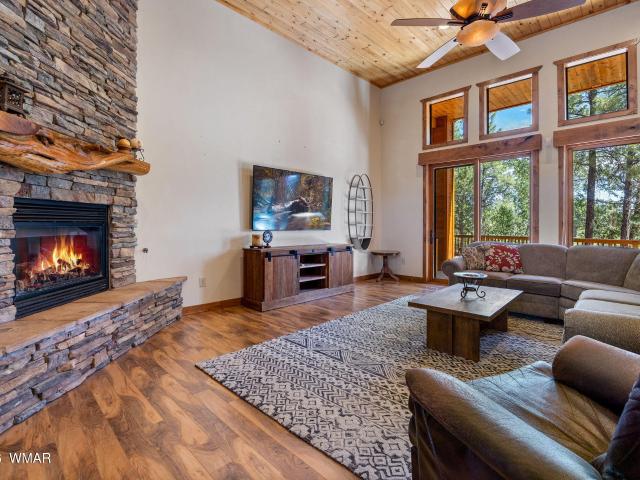4160 Sugar Pine Loop