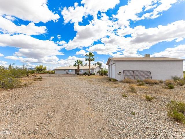 41615 W US Highway 60 89 Ave, Morristown, AZ 85342